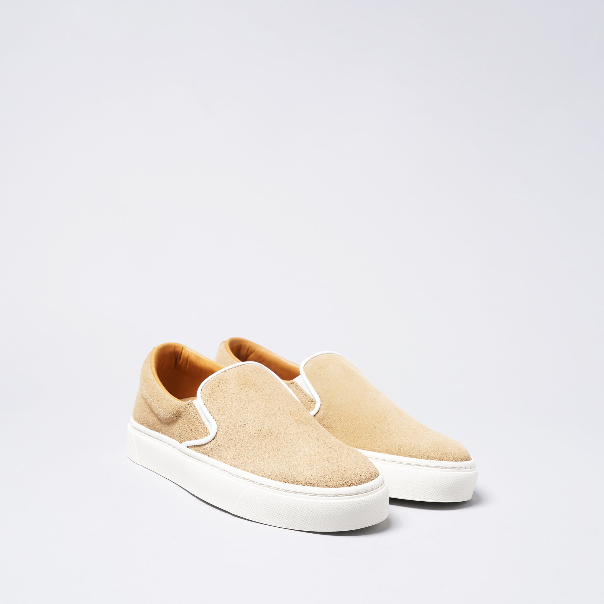 Lance Slip On Leather Sneakers / Beige | テーーマ teema